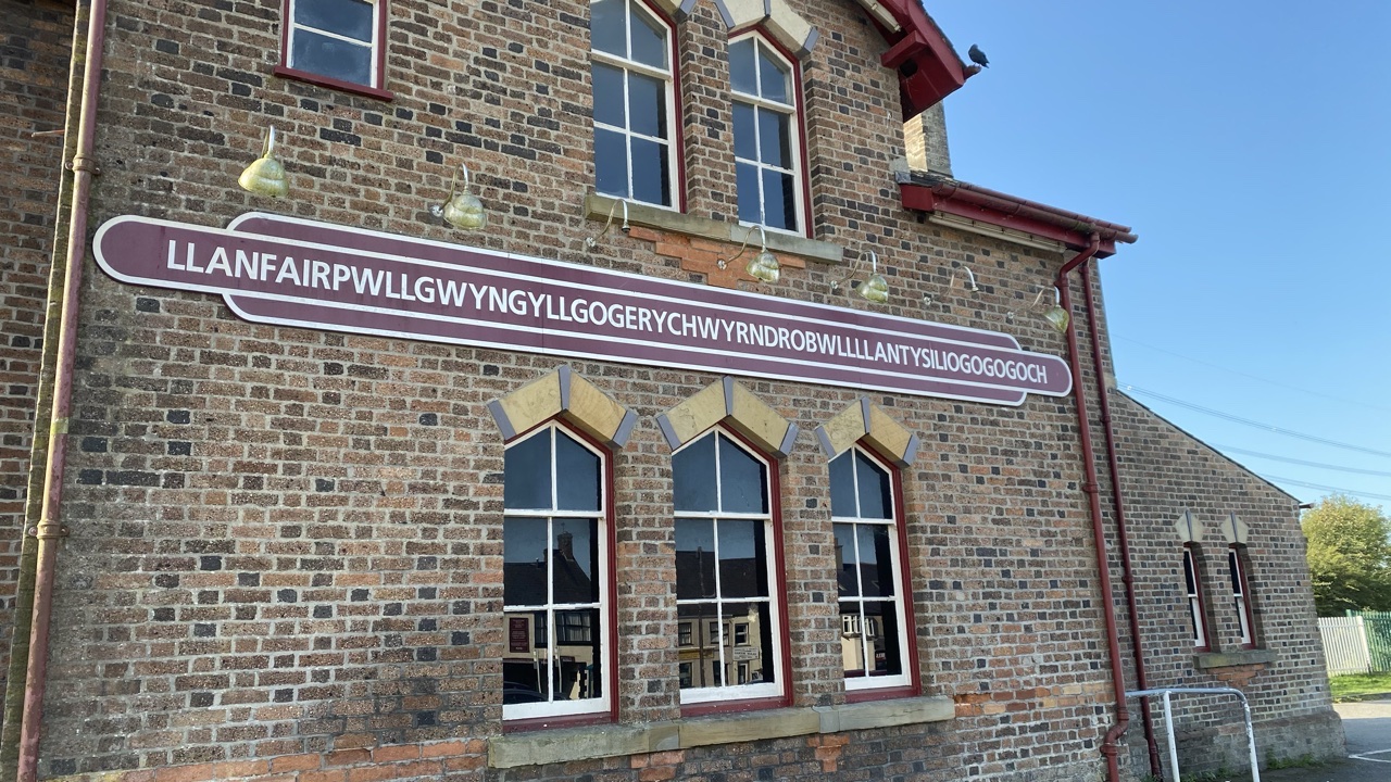 The fascinating and historic border town of Chester - A Travelling Jack